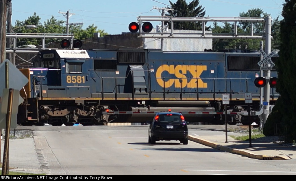 CSX 8581